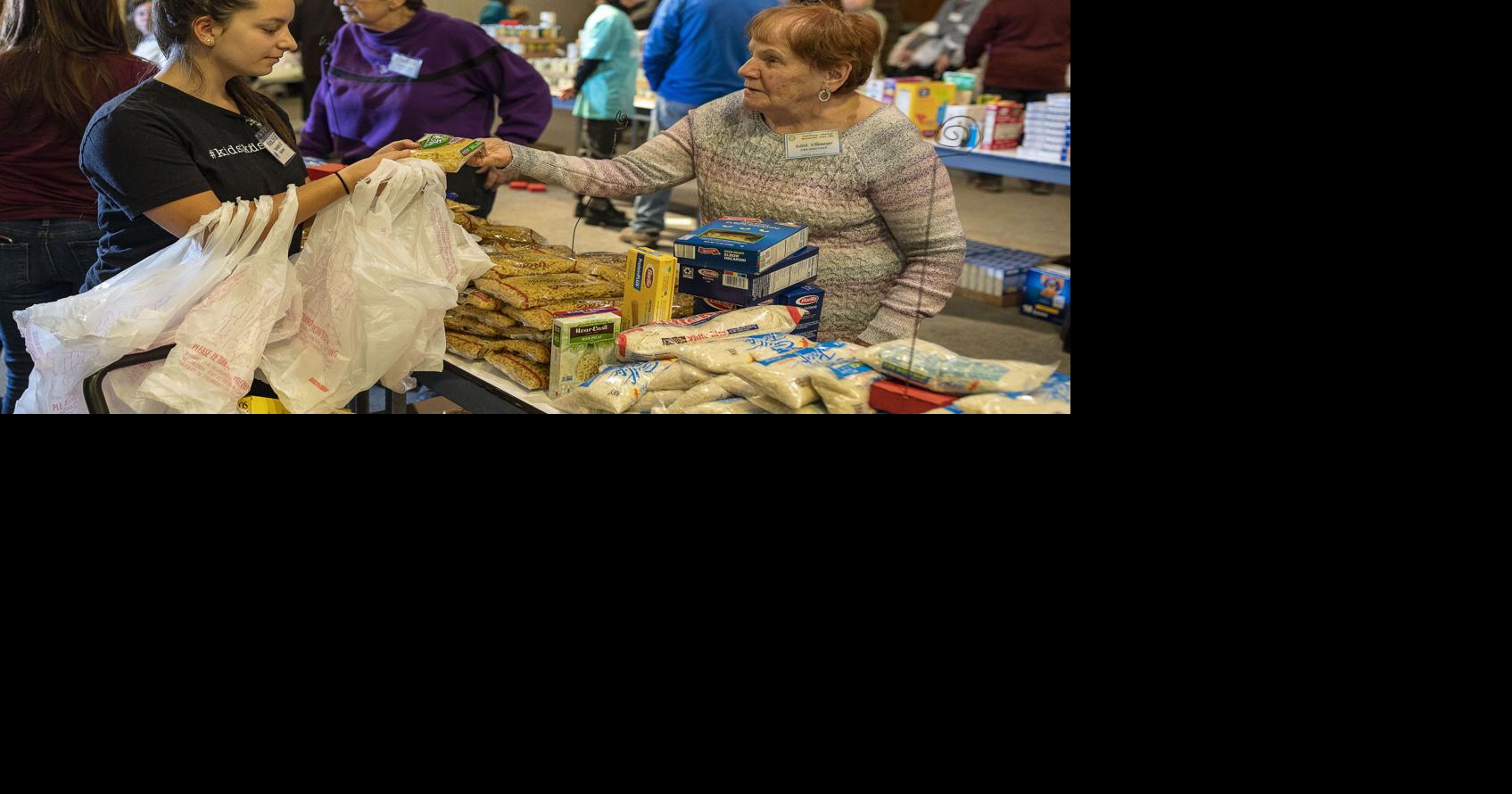 Food pantry reaches out to unpaid federal workers | Solon ...