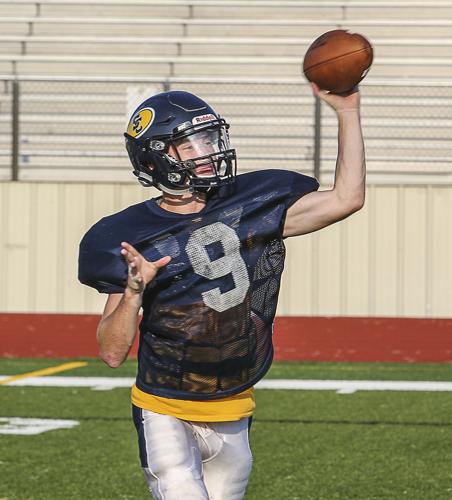 Sports Photos - 8/27/2015 | Featured | chagrinvalleytoday.com