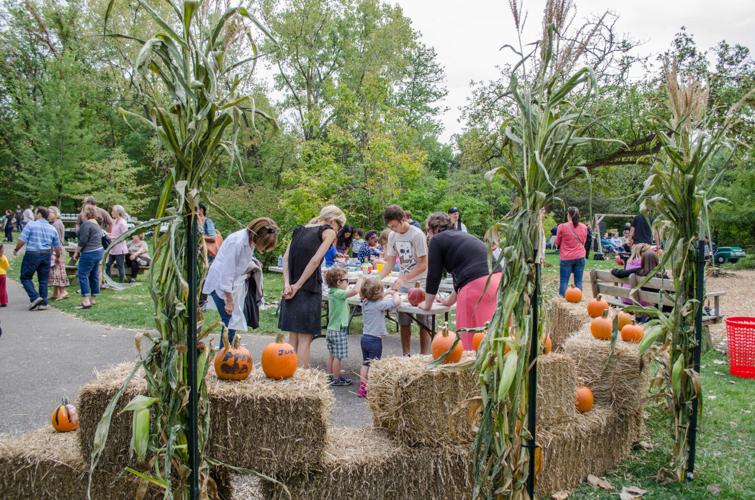 Fall party draws hundred to Pepper Pike park | Pepper Pike ...