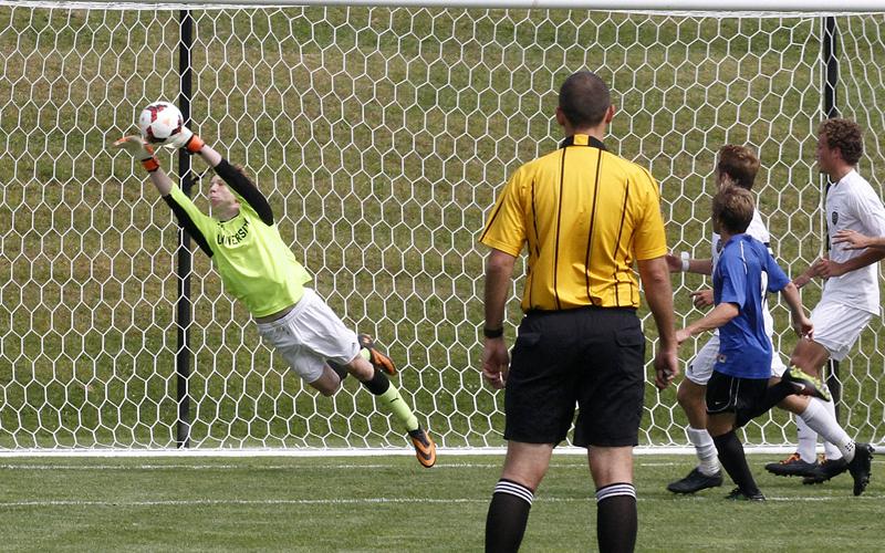 Preppers dethrone top-ranked Royals, 2-0 | University ...
