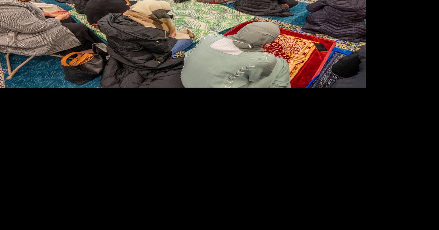 Place of peace, prayer Islamic center welcomes interfaith supporters at ...