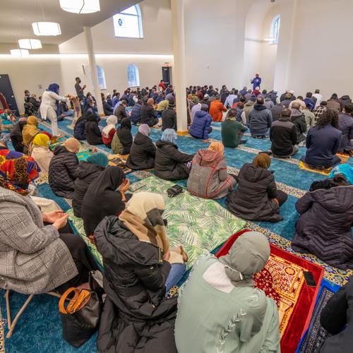 Place of peace, prayer Islamic center welcomes interfaith supporters at ...