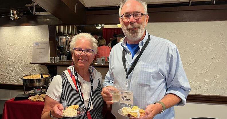Annual ‘Murder by the Falls’ keeps crowd guessing | Chagrin Valley ...
