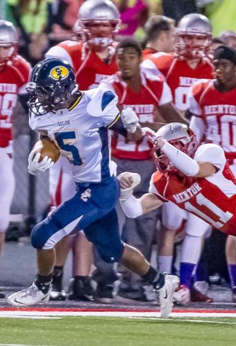 Unbeaten Cardinals fly by Comets, 42-16 | Solon | chagrinvalleytoday.com