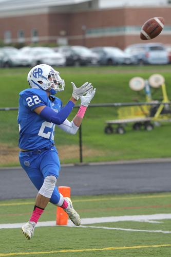 Gilmour defense chisels down Kennedy, 14-3; University burnt by Dragons ...