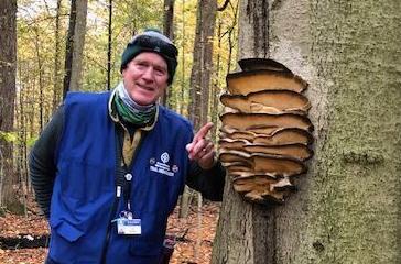 Joe Burwell is Metroparks volunteer extraordinaire | Chagrin Valley ...