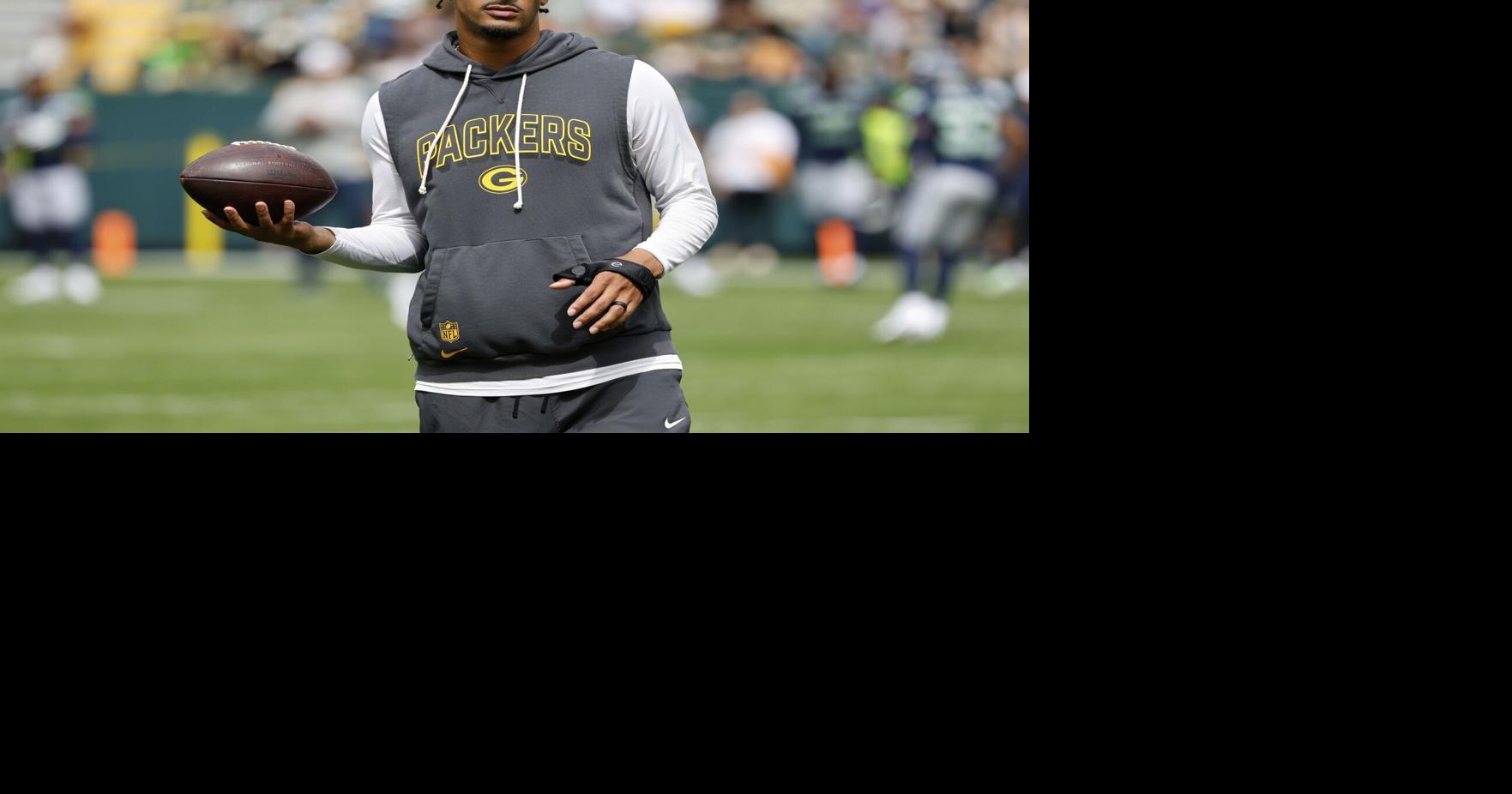 Thumbs up? Packers quarterback Jordan Love practices, takes under ...
