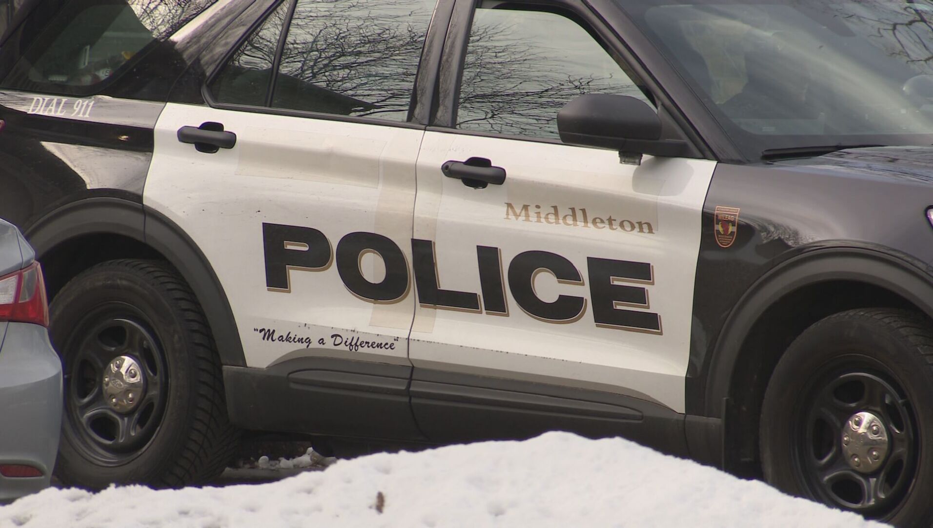 Middleton police respond to single-vehicle crash that leads driver's ...