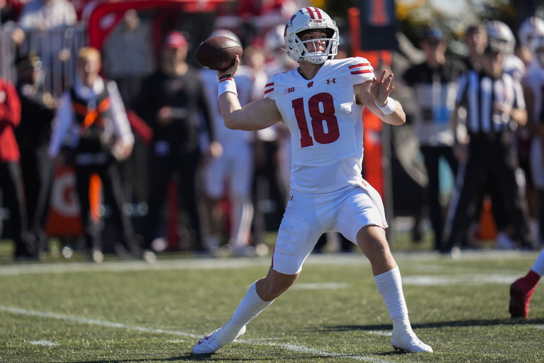 Badgers quarterback Braedyn Locke enters transfer portal | News ...
