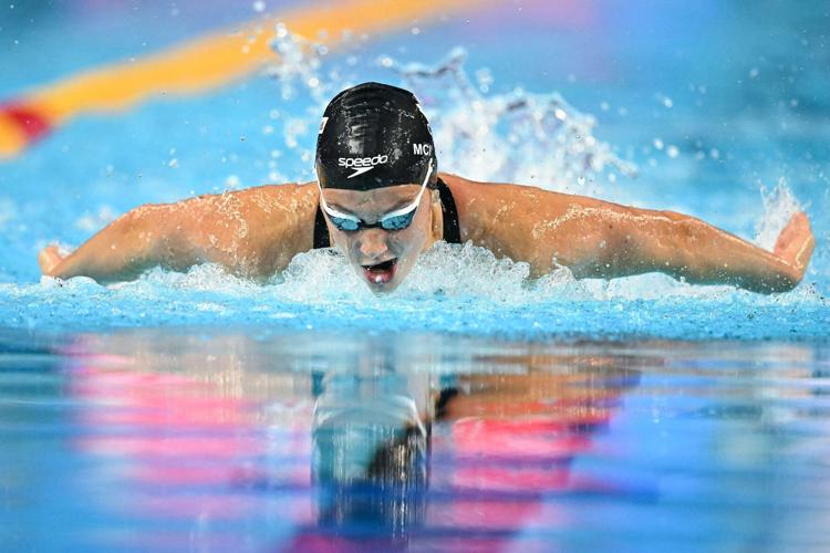 US overcomes outbreak of ‘acute gastroenteritis’ to top swimming medal ...