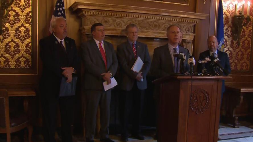 Wisconsin Assembly renaming parlor in honor of Tommy Thompson | Local ...