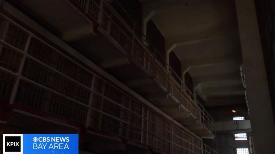 Alcatraz thrives as tourist destination amid talk of reopening as a ...