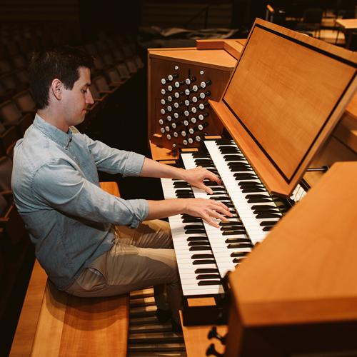 Greg Zelek pulls out all the stops for his organ concerts | MADISON ...