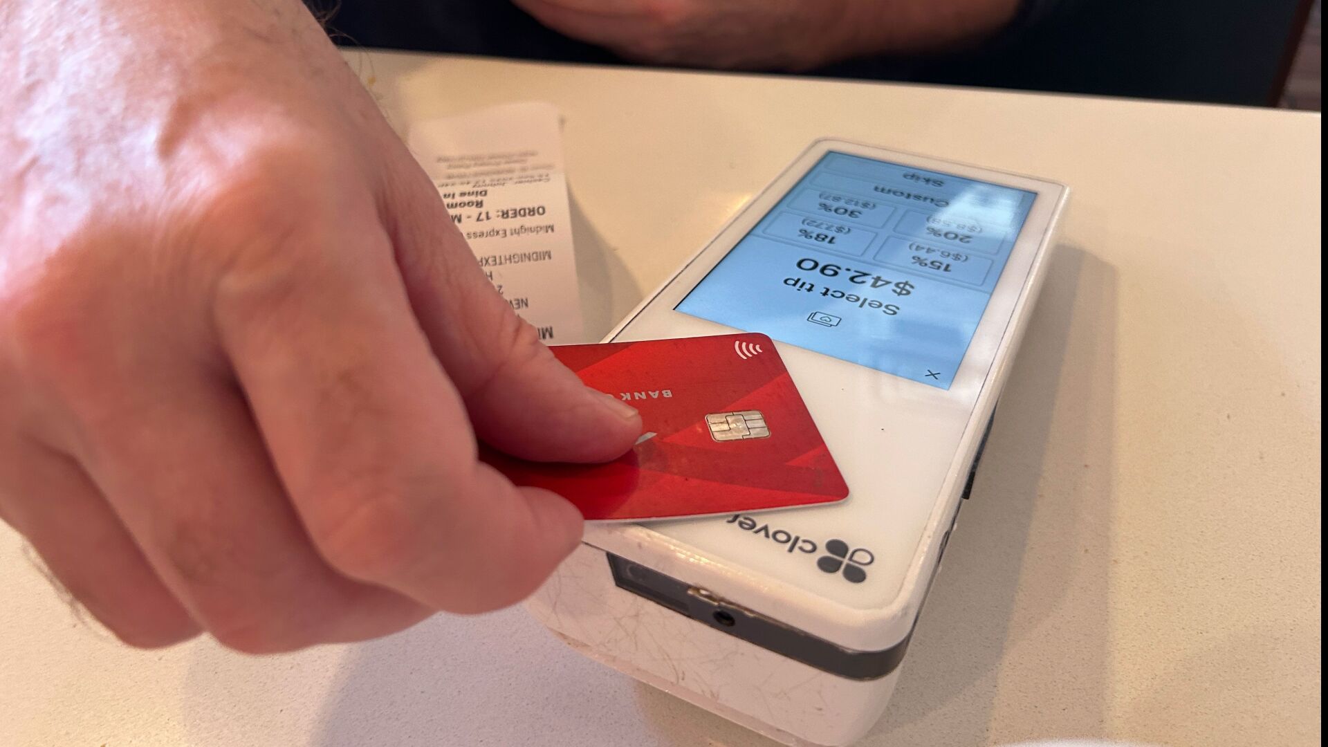 Trump calls for a 10% cap on credit card rates in his latest appeal to ...