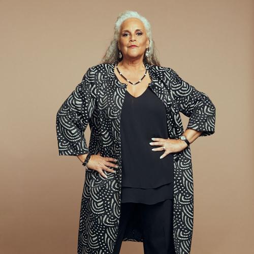Jayne Kennedy broke barriers as one of the first Black female ...