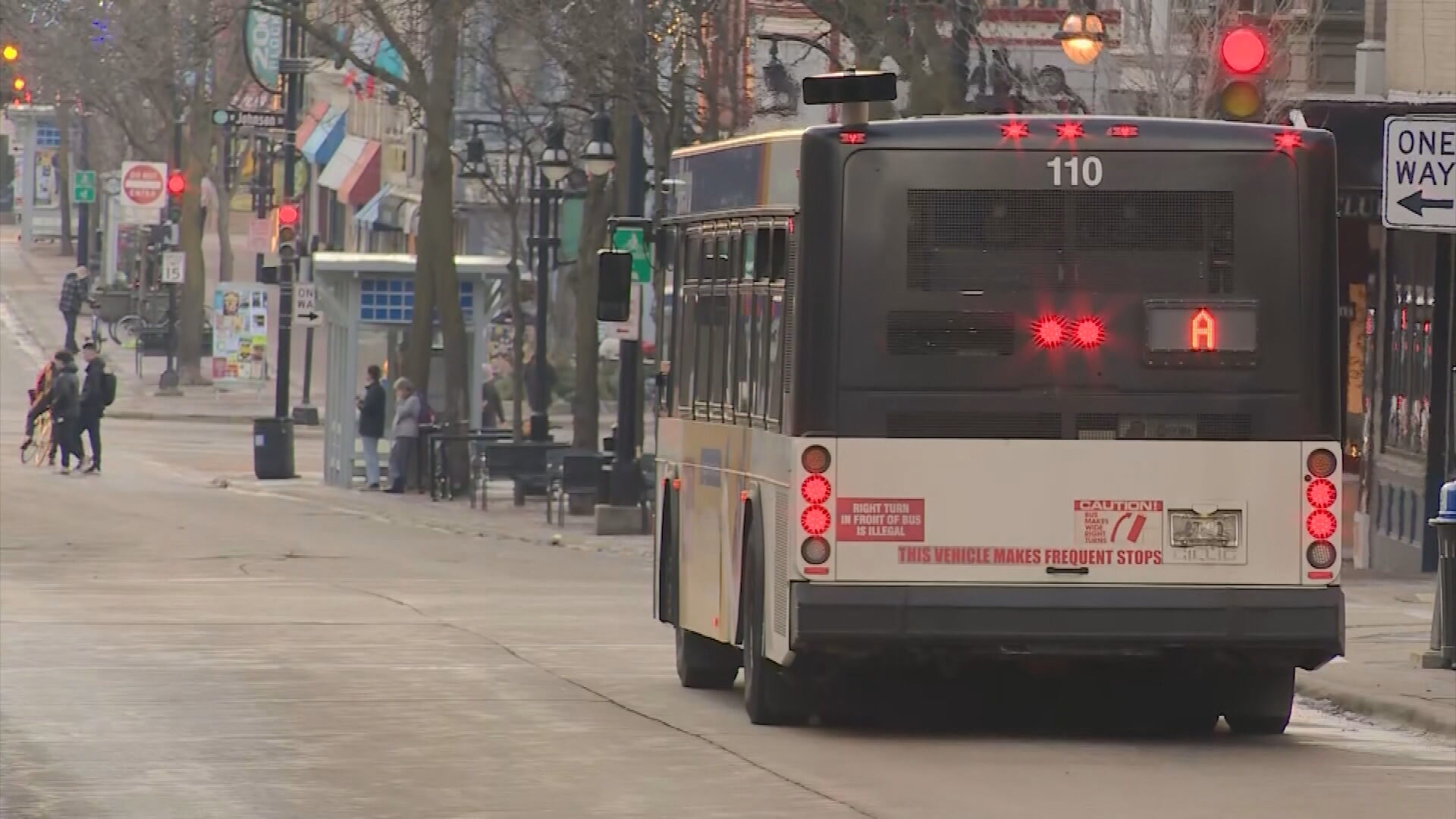 Rider allegedly punches Madison Metro bus driver after refusing to pay ...