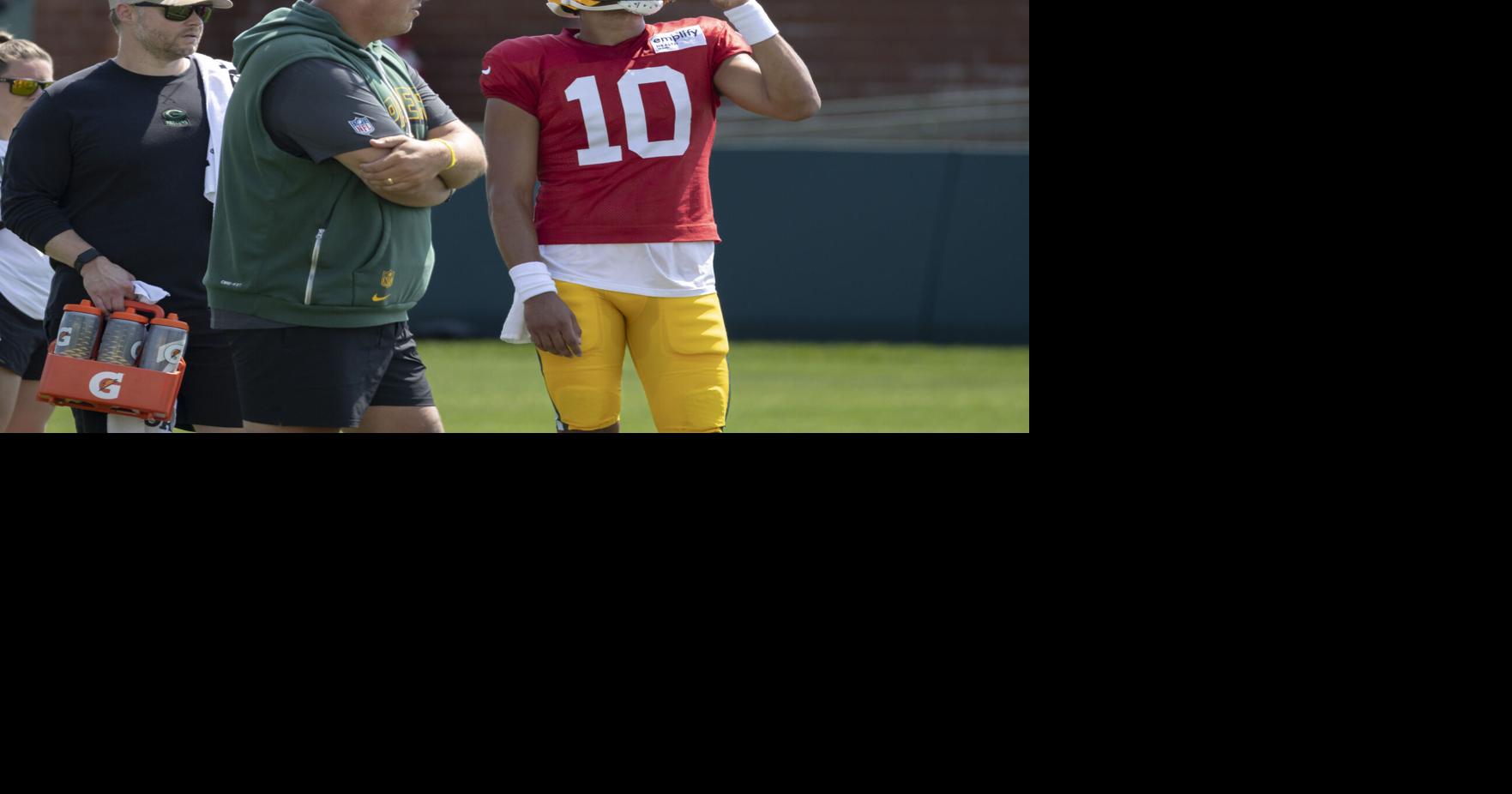 Packers losing 2 defensive assistants as they join Hafley in Miami ...