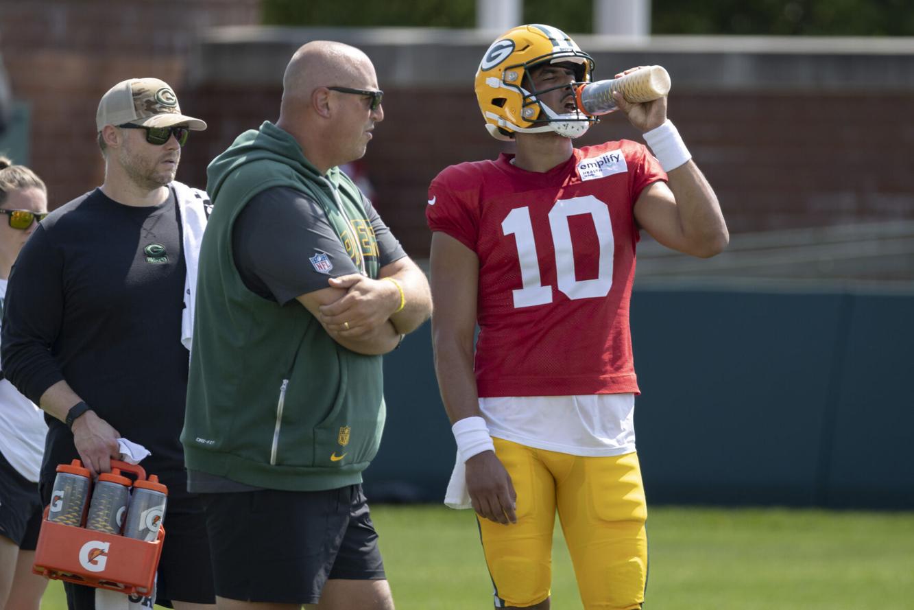 Packers losing 2 defensive assistants as they join Hafley in Miami ...