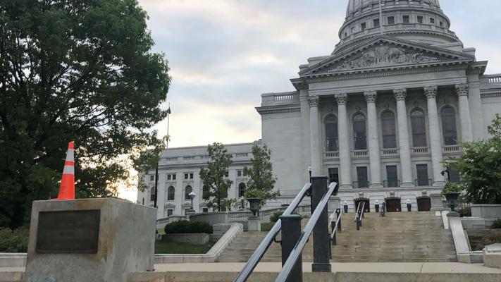 Protesters explain why they tore down statues at State Capitol | Crime ...