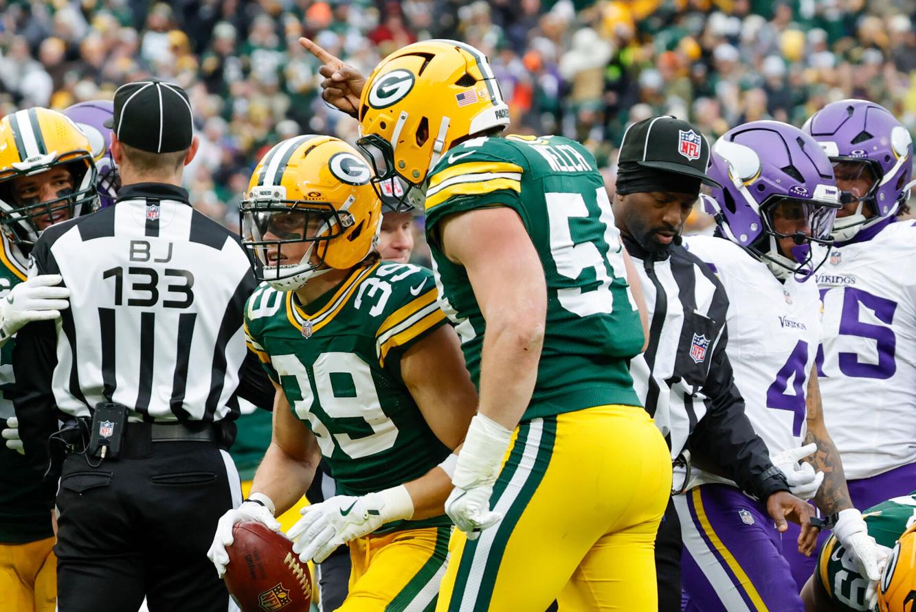 PACKERS 23, VIKINGS 6 | Backup safety Zayne Anderson delivers the play ...