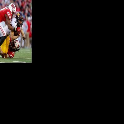 PHOTOS: Badgers battle for the axe against Gophers | Wisconsin Badgers ...