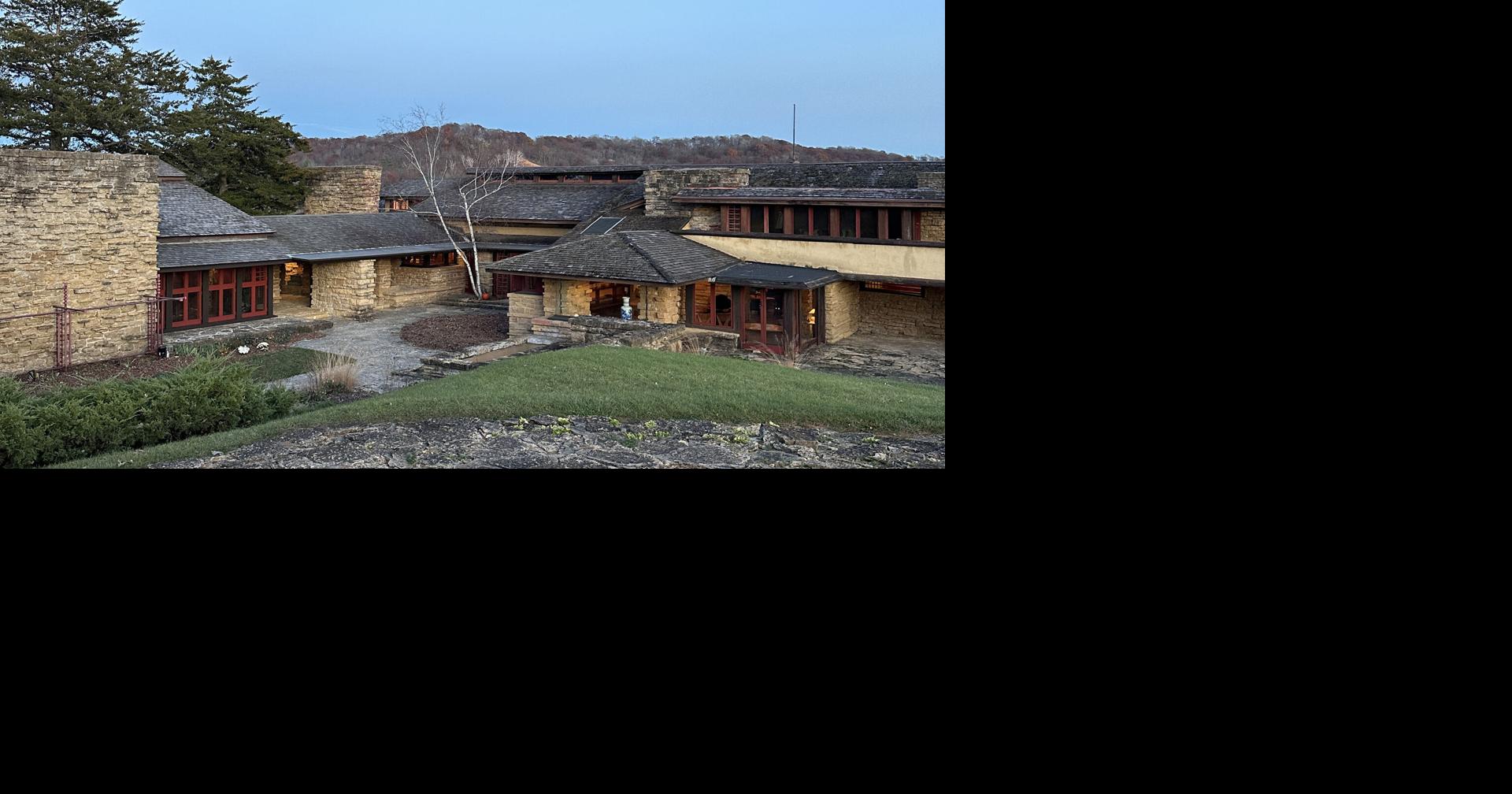 What’s it like to spend the night in Frank Lloyd Wright’s house ...
