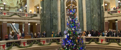 USA Today ranks Wisconsin Capitol Holiday Tree No. 7 in national ...