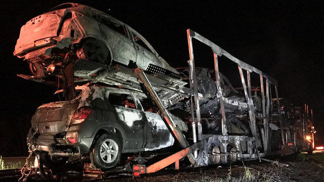 Car hauler fire causes $260K in damage, officials say | Local News ...
