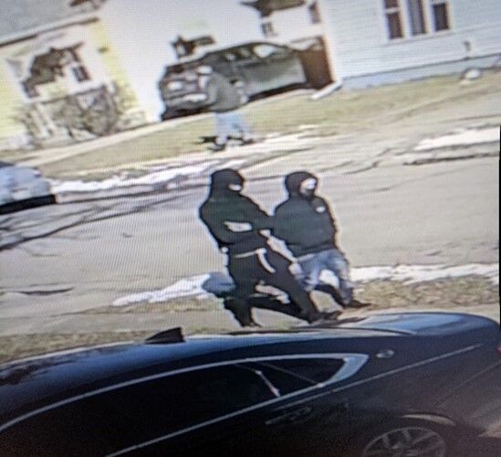 FBI offers $5K reward as it searches for Beloit armed robbery suspects ...