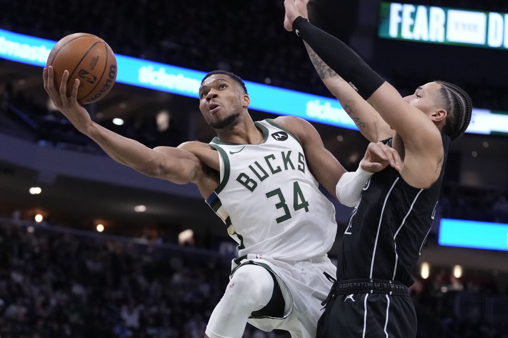Giannis Antetokounmpo to miss NBA All-Star game due to calf strain ...
