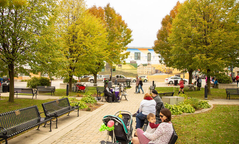 Sun Prairie BID presents their 14th Annual ‘Fall Fun in Downtown Sun ...