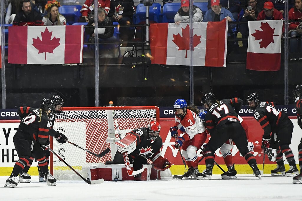 Badger freshman Šapovalivová named to Team Czechia for Olympics | Top ...