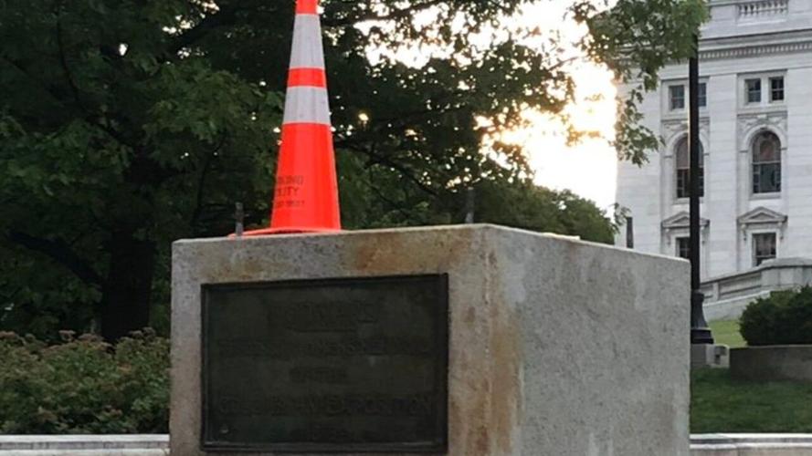 Board OKs restoring Capitol statues, launching money drive | Local News ...