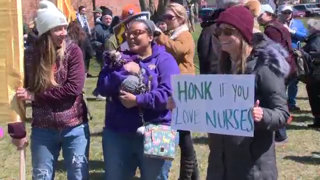 FIRST DAY: Meriter nurses strike kicks off with large crowd | News ...