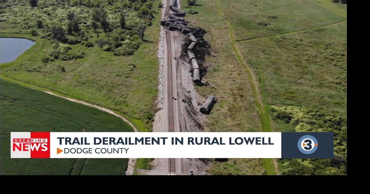 Train carrying crude oil derails in rural Dodge County, none injured ...
