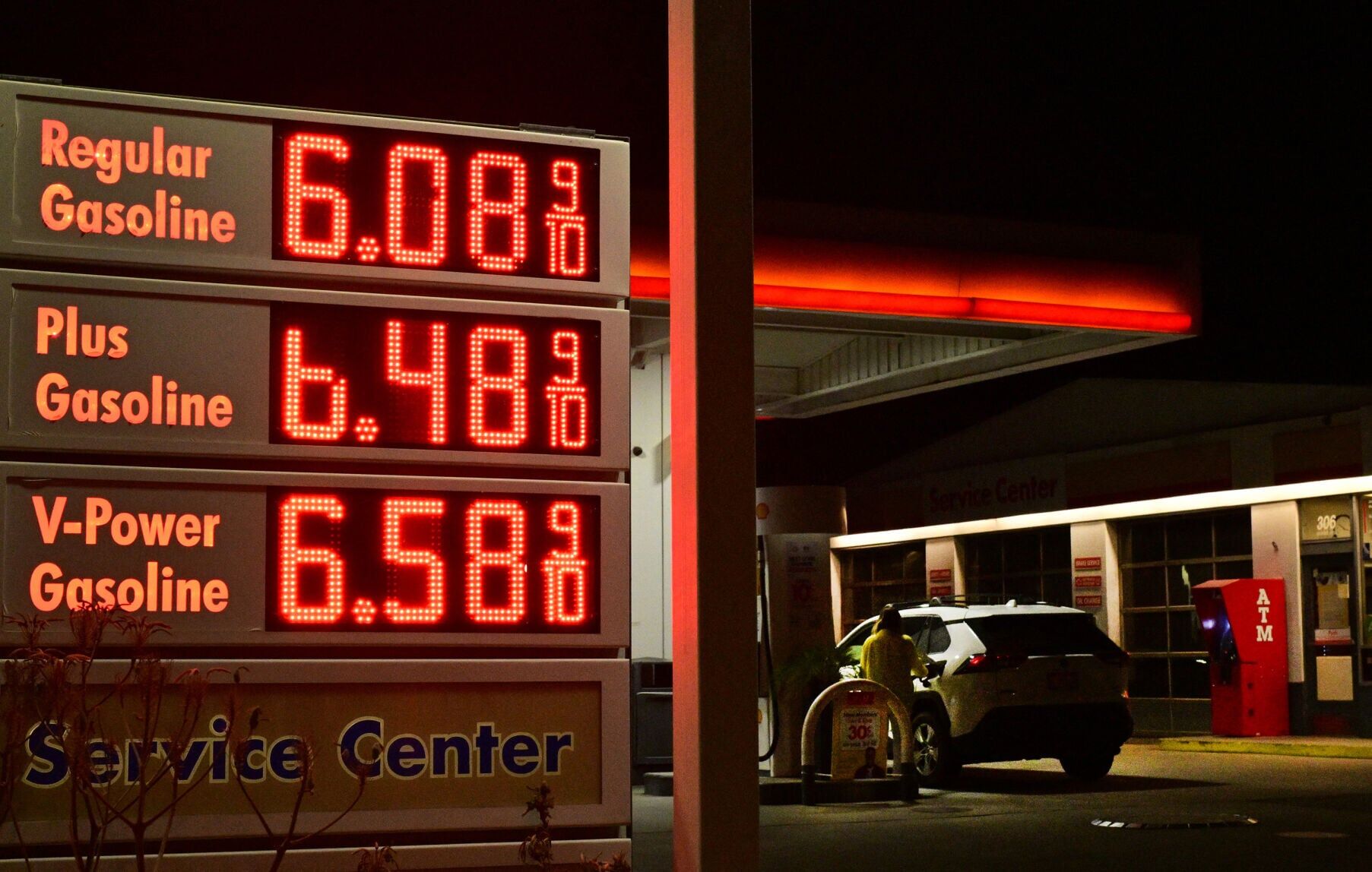 Gas prices rise again as some states consider tax holidays | Shareable ...