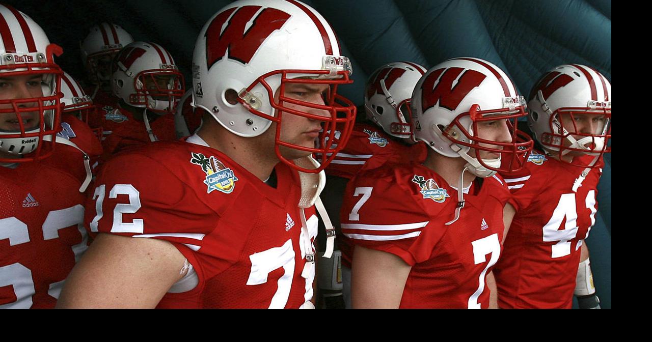 Joe Thomas elected to College Football Hall of Fame | Wisconsin Badgers ...