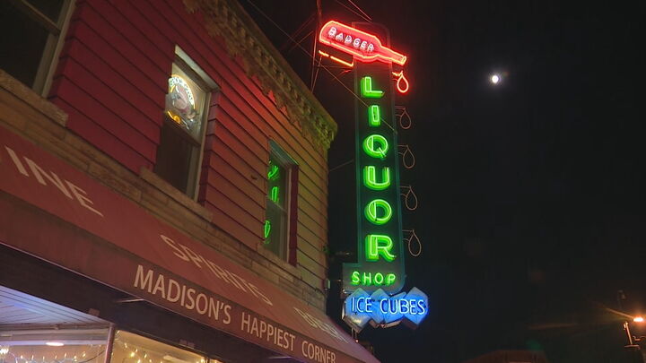 ‘It’s timeless’: Vintage neon Badger Liquor Shop sign glows over State ...