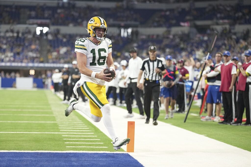 Clifford late TD run leads Packers past Colts | News | channel3000.com