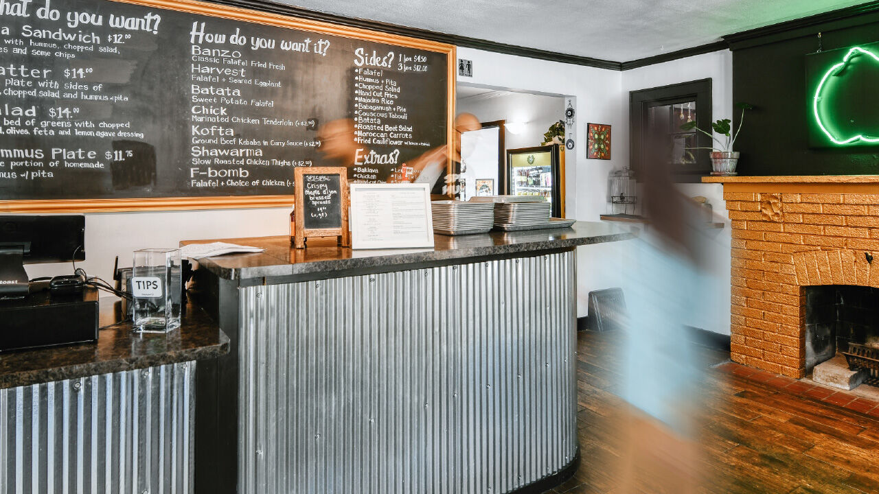 This restaurant is a people-pleaser | MADISON MAGAZINE | channel3000.com