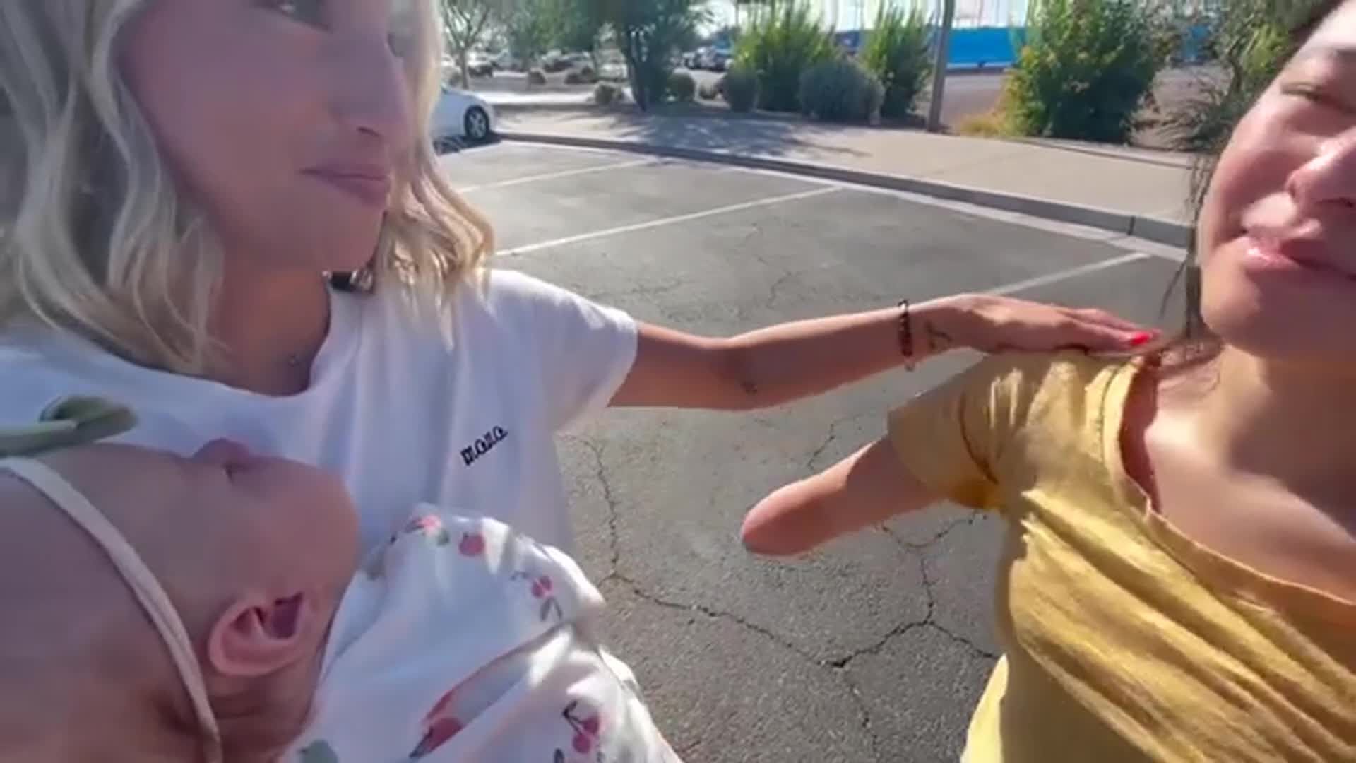 The nurse she needed: Mom finds hope in nurse with same limb difference ...