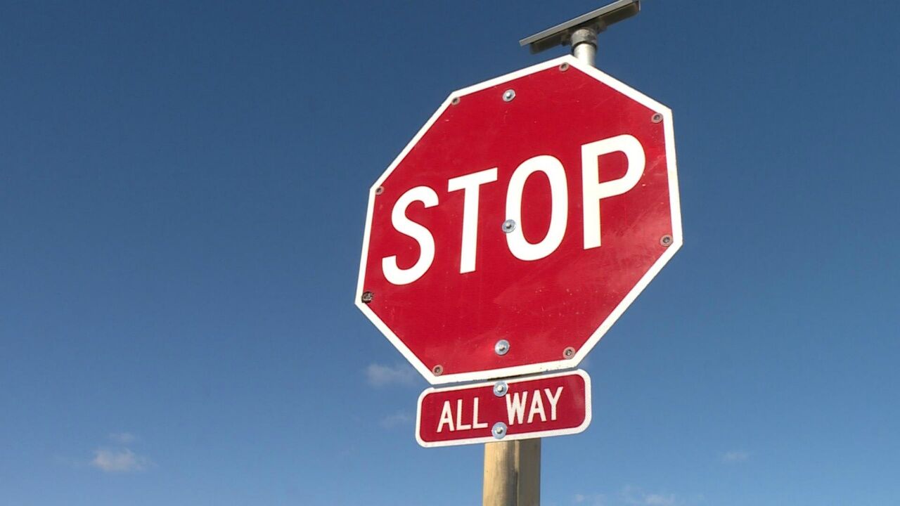 Dane County law enforcement cracking down on red light, stop sign ...