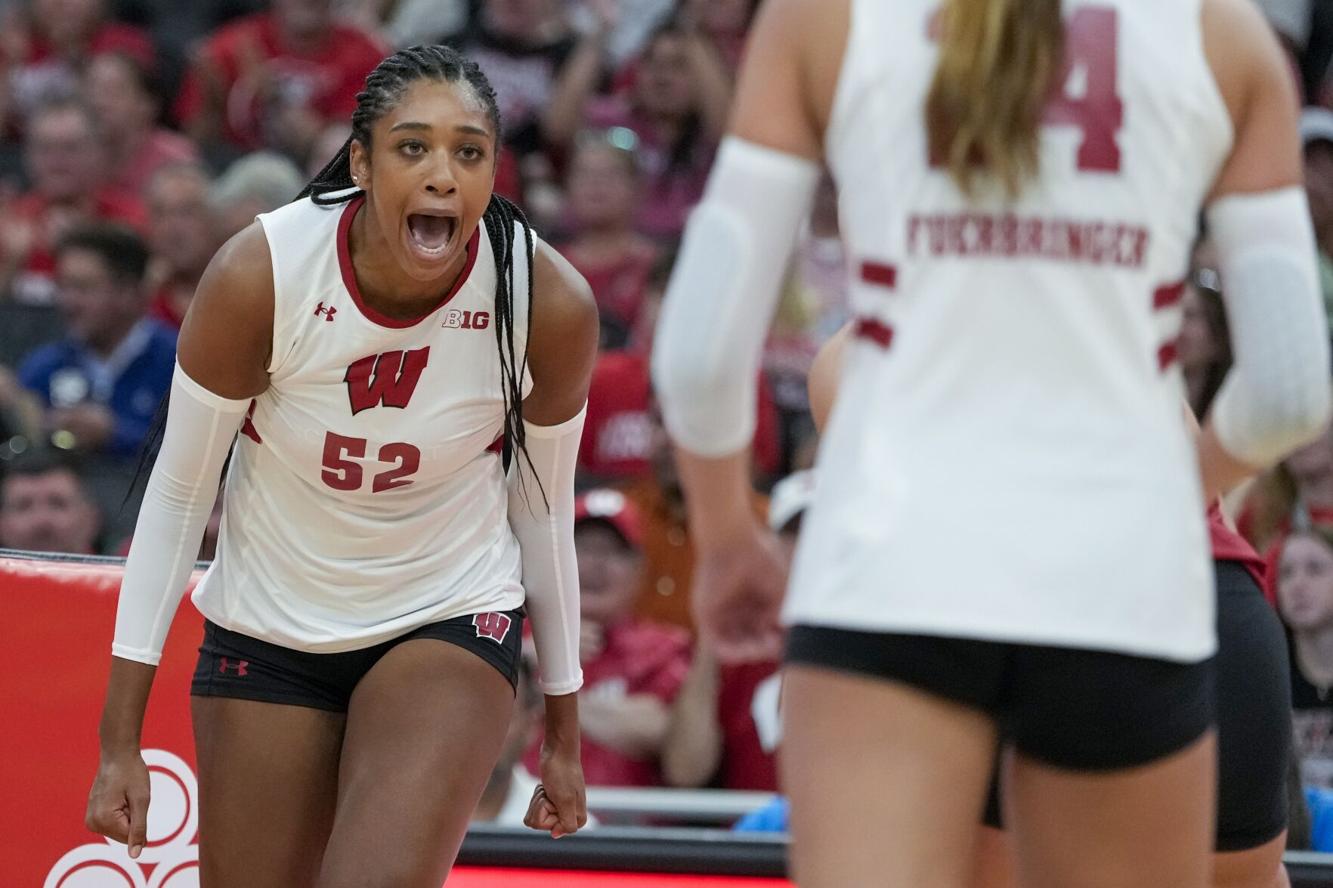 Wisconsin volleyball to host Florida for 2025 Kohl Center Classic | Top ...