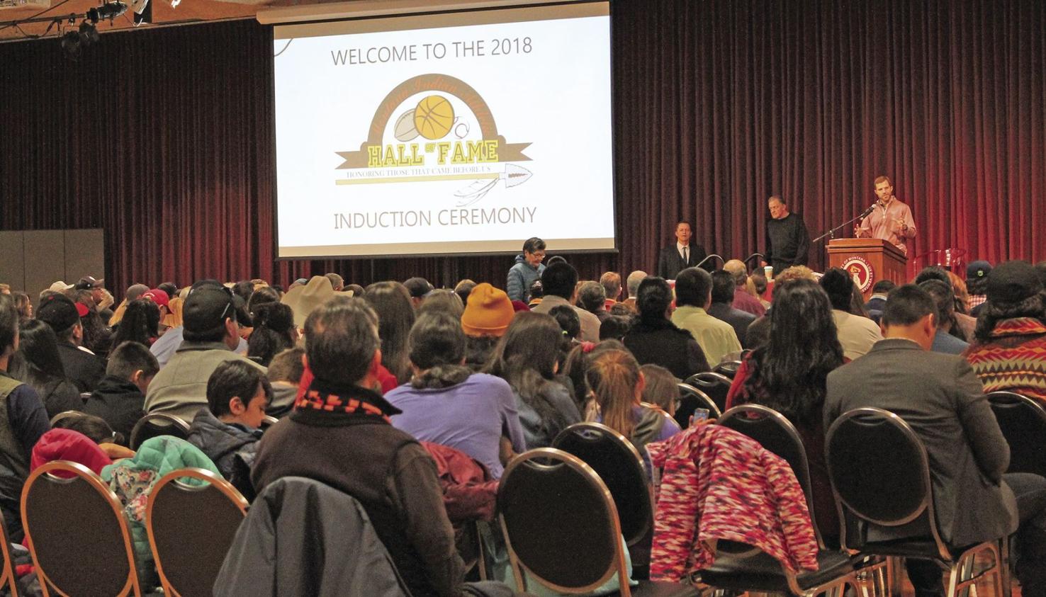 Native American athletes inducted into hall of fame | News | charkoosta.com