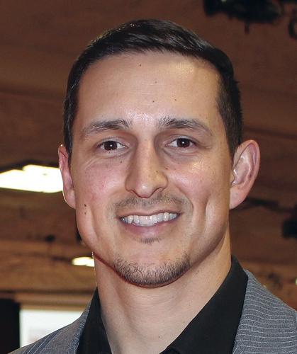 Native American athletes inducted into hall of fame | News | charkoosta.com