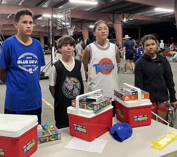Community Comes Together for Midnight Hoops | News | charkoosta.com