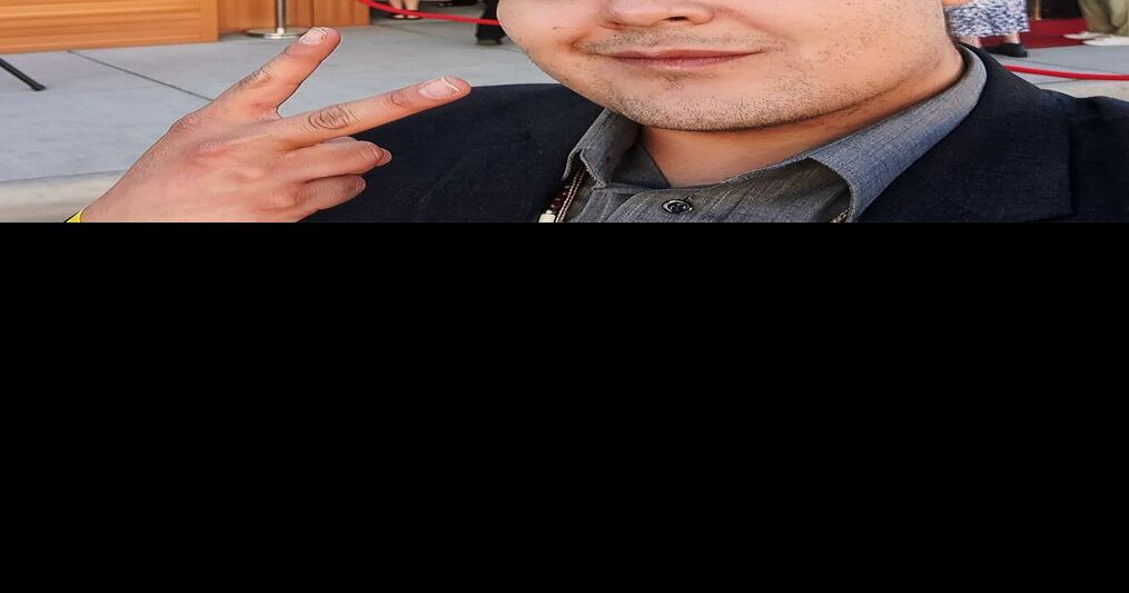 Derek Sorrell Finds His Way Through Acting | News | charkoosta.com