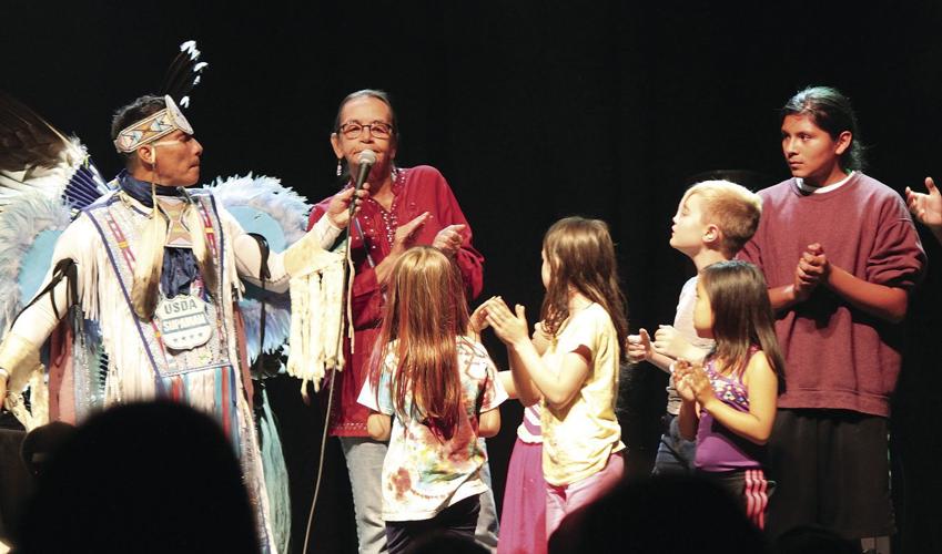 Supaman takes stage to inspire Native people | News | charkoosta.com