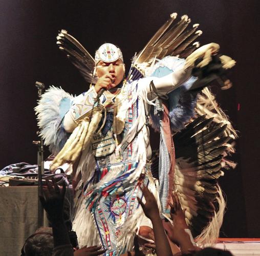 Supaman takes stage to inspire Native people | News | charkoosta.com