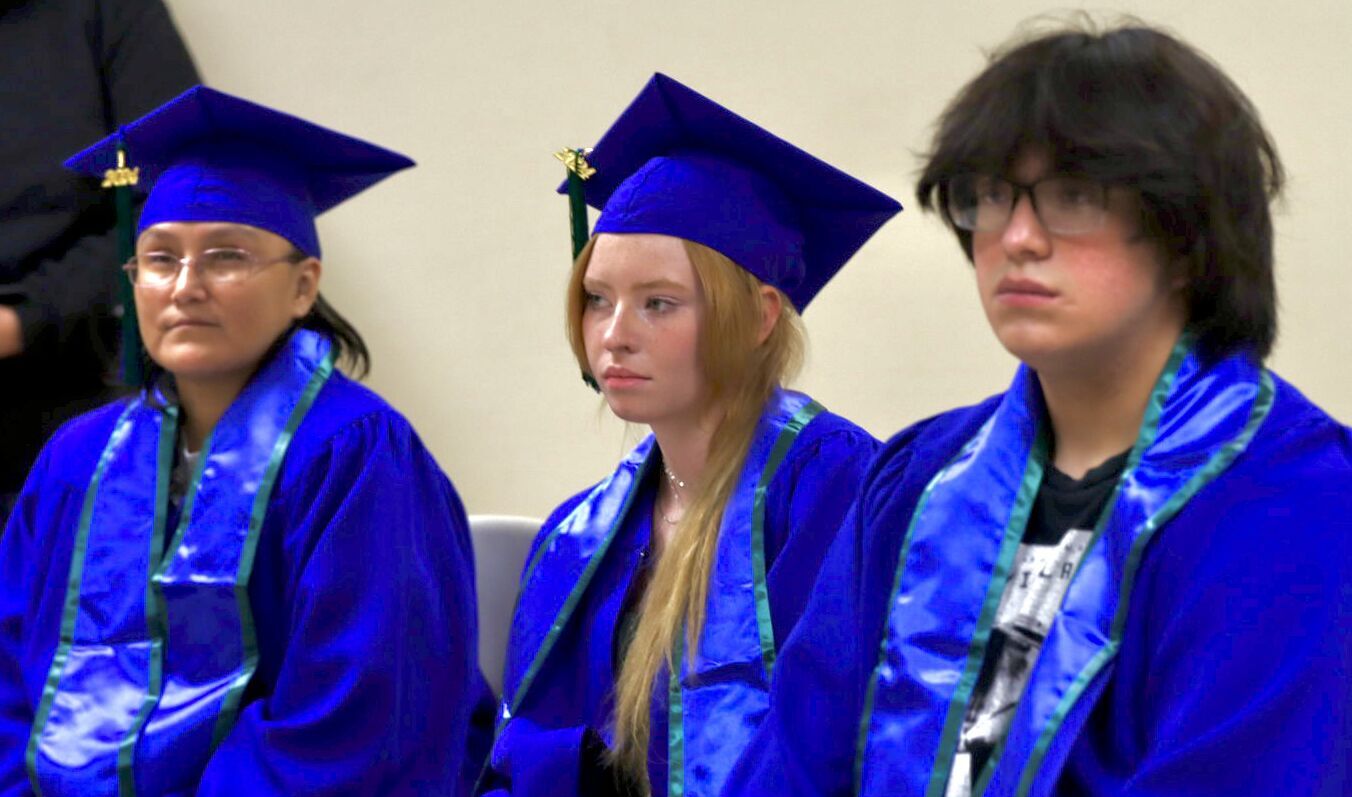 HiSET Graduation Honors 14 Graduates | News | charkoosta.com